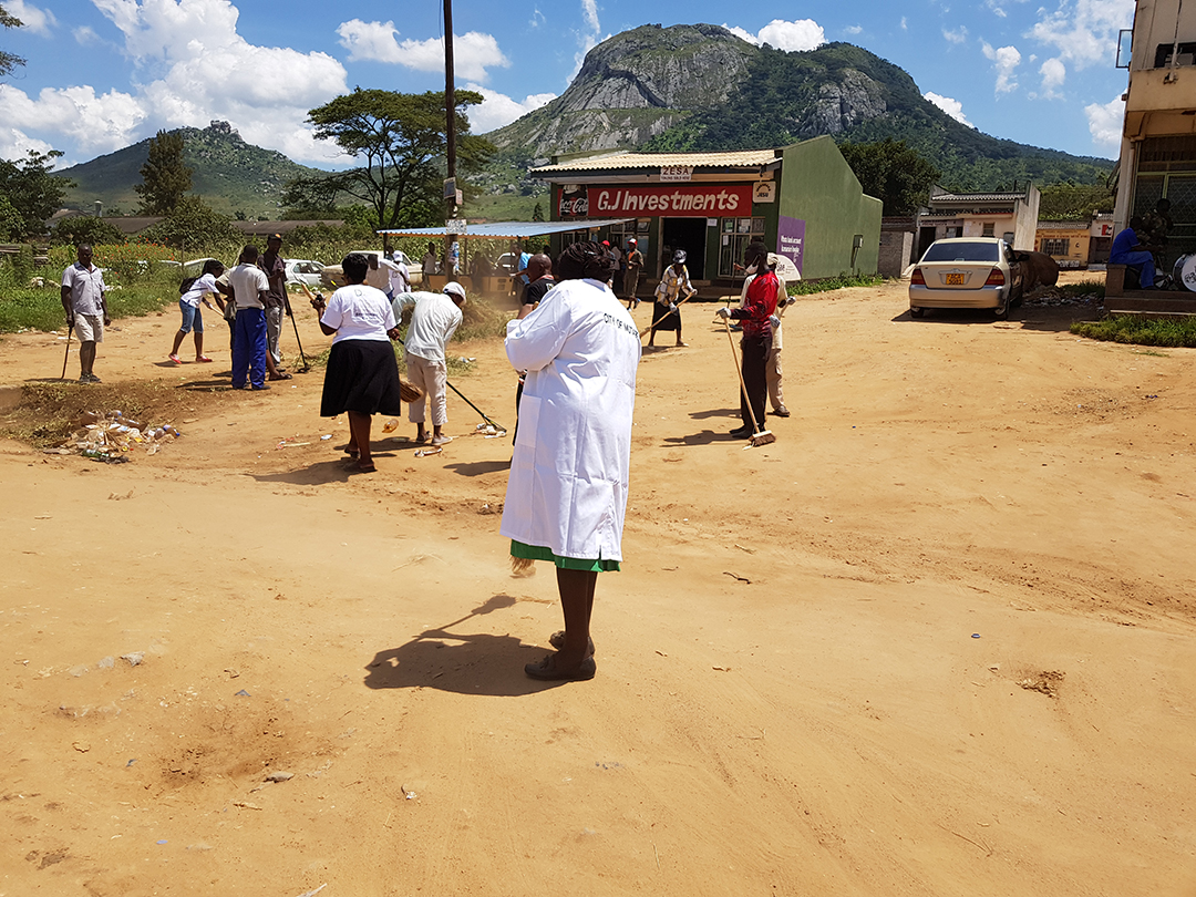 Clean-up campaign in Mutare - Zimbabwe Consolidated Diamond Company