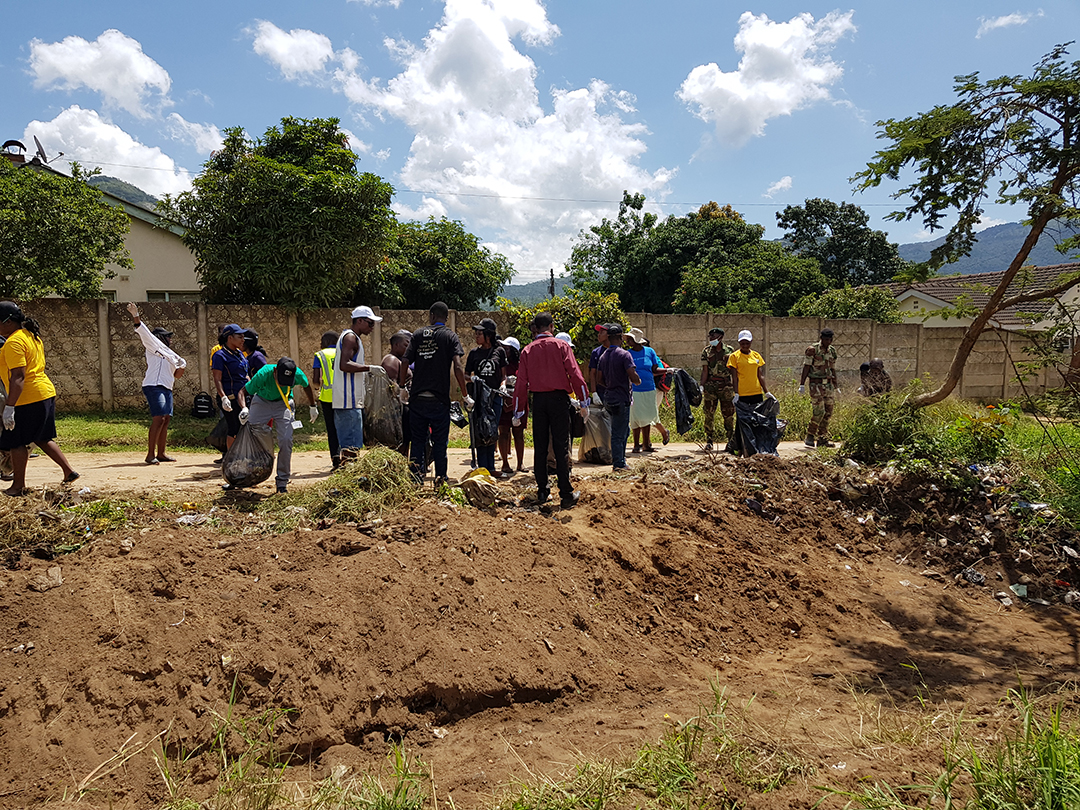 Clean-up campaign in Mutare - Zimbabwe Consolidated Diamond Company